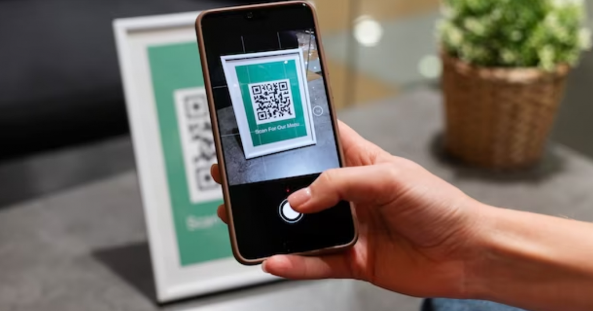 Paso a paso: ¿Cómo escanear un código QR? | Canal 9
