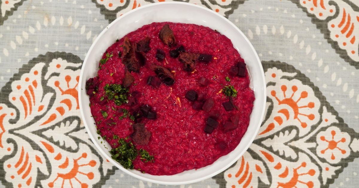 Sorprende con este risotto de remolacha | Canal 9