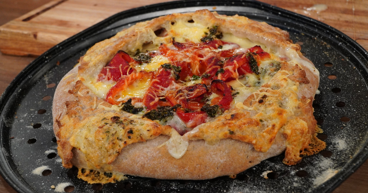 Aprendé a cocinar una irresistible pizza invertida | Canal 9